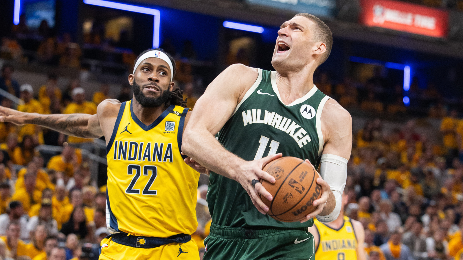 Rumor: Milwaukee Bucks to Get Enticing Deals If They Trade Brook Lopez ...