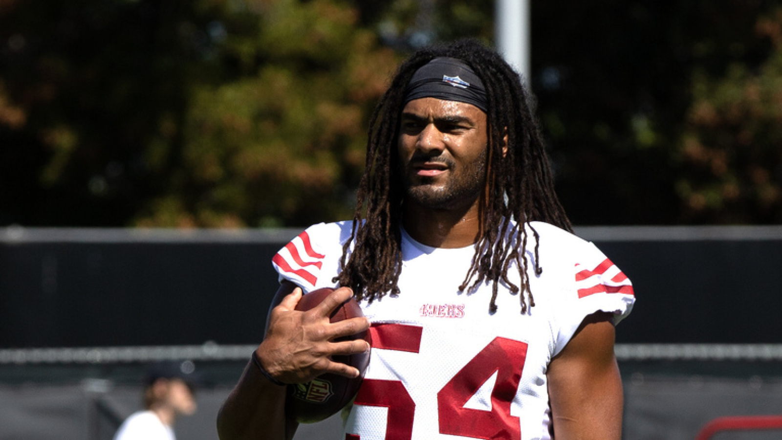 49ers' All-Pro LB gives glimpse into locker room during Aiyuk saga ...