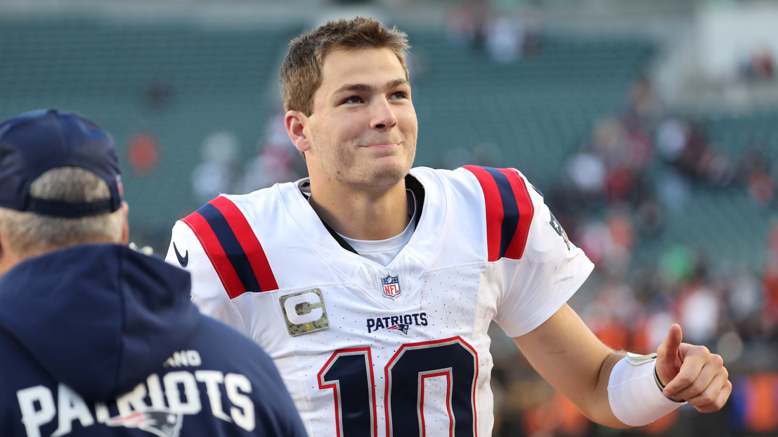 AFC Notes: Drake Maye, Mike Vrabel, Bills, Dolphins, Patriots | Yardbarker