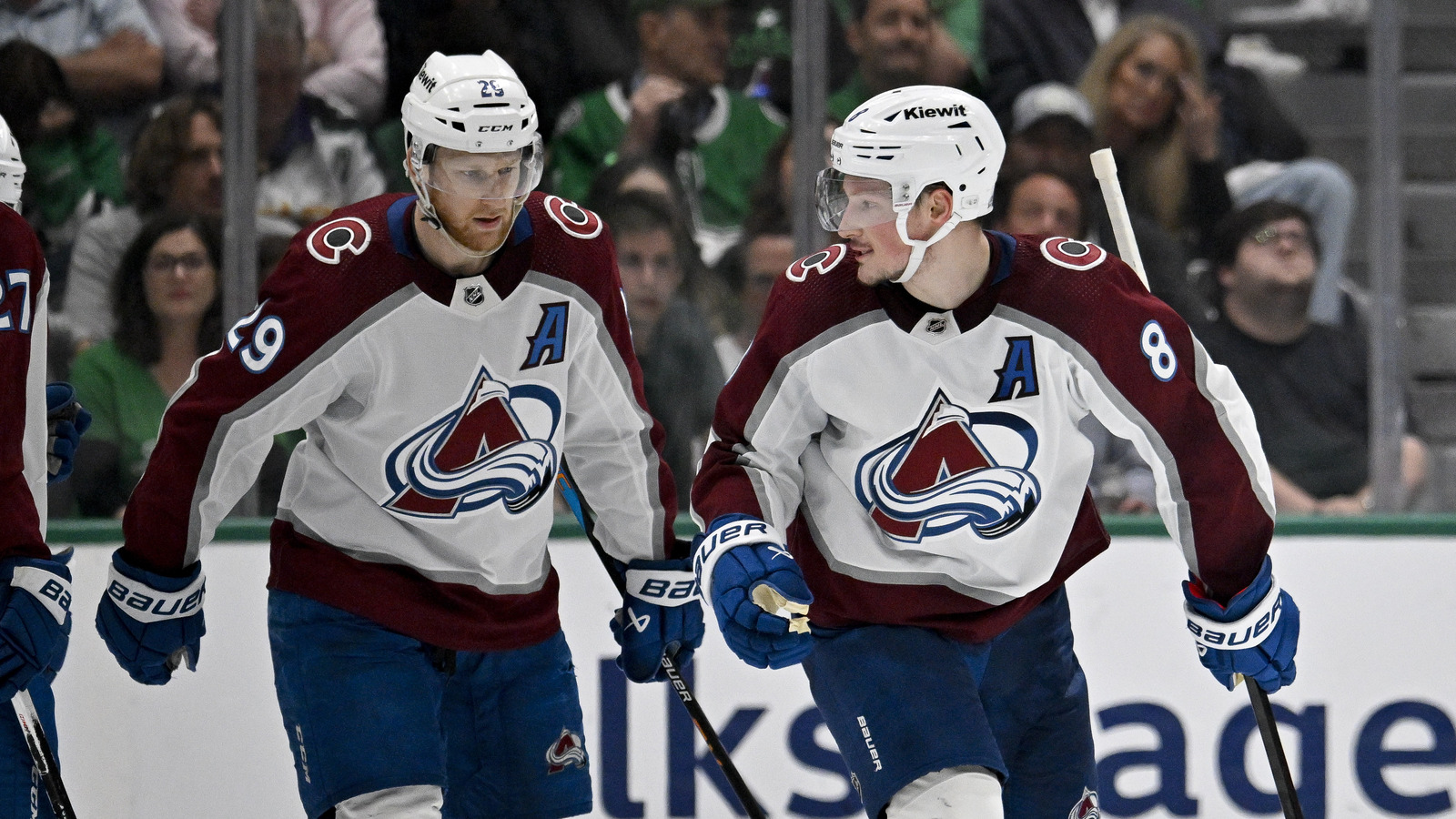 Avs' Cale Makar and Nathan MacKinnon step up in Game 5 victory | Yardbarker