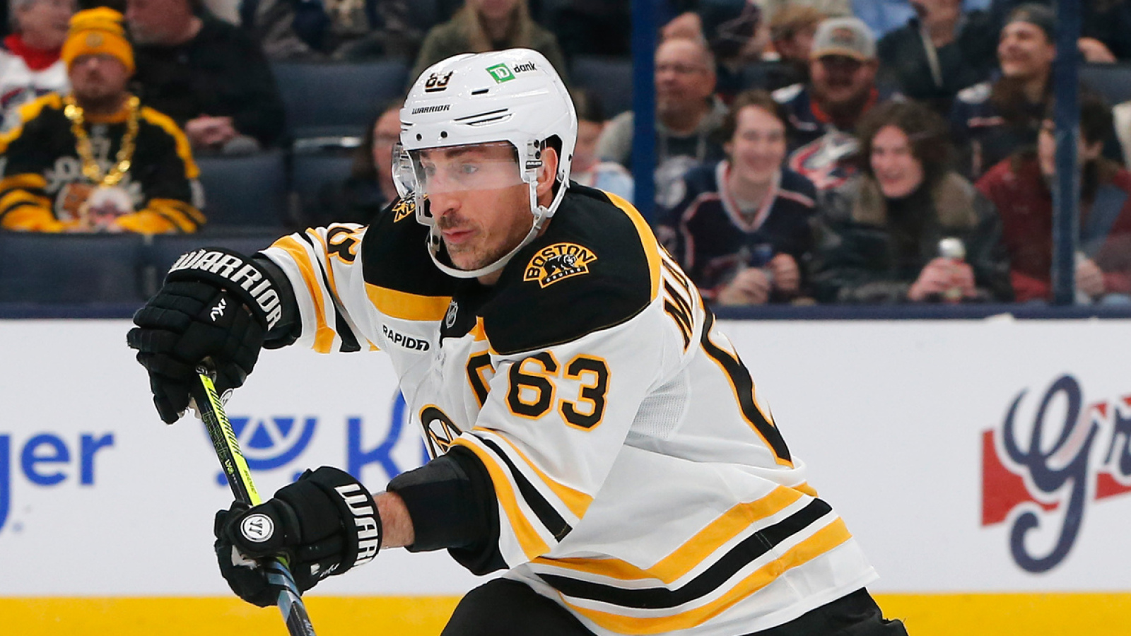 Brad Marchand Feeling Heavy Burden of Bruins’ Struggles | Yardbarker