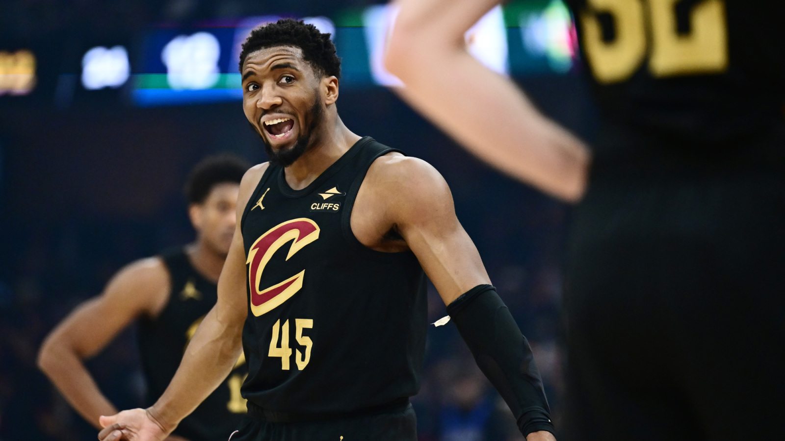 Donovan Mitchell Wants Evan Mobley To Demand The Ball More Next Season For Cavaliers | Yardbarker