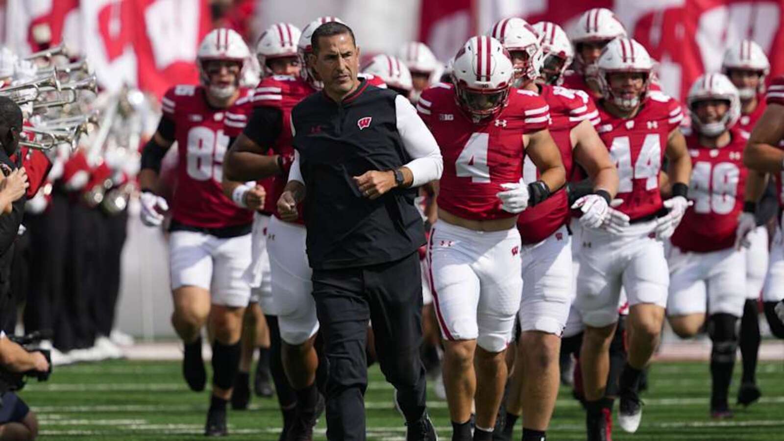 4 reasons why Wisconsin Badgers can still turn things around this ...