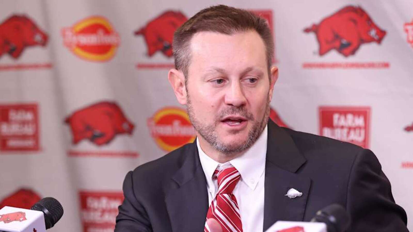 Arkansas moves toward naming Crowley as next football general manager ...