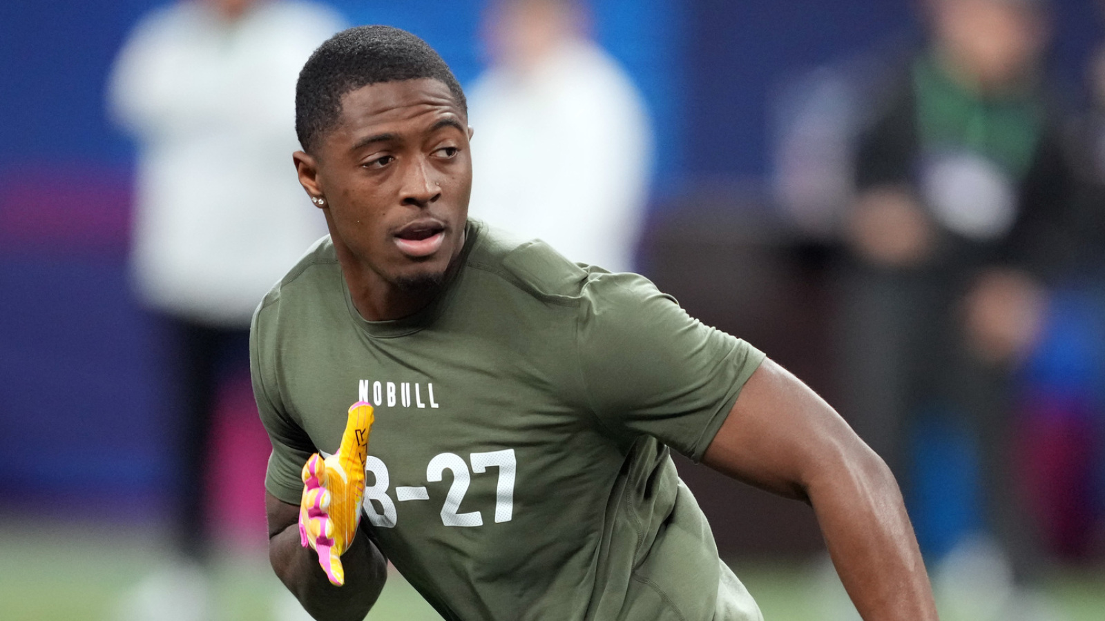 Watch: Eagles first-round pick makes immediate impact on 'MNF' | Yardbarker