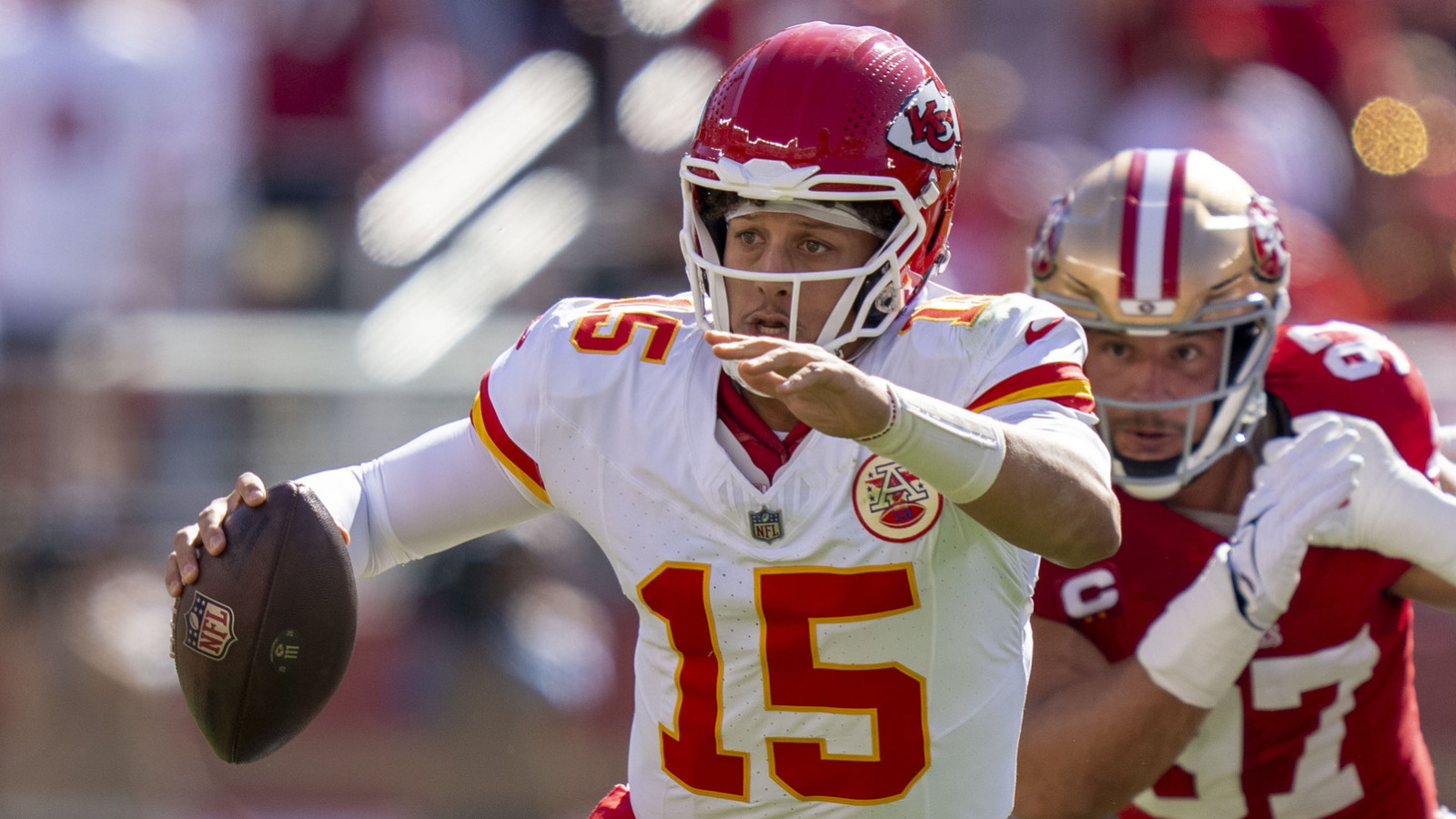 Watch: Patrick Mahomes' interception leads to 49ers TD | Yardbarker