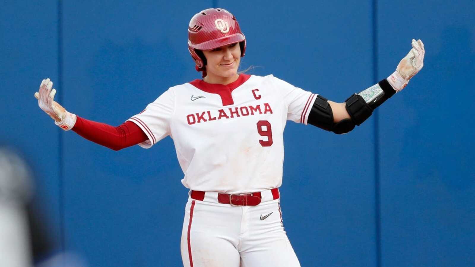 WCWS roundup: Texas, Oklahoma open with convincing wins | Yardbarker