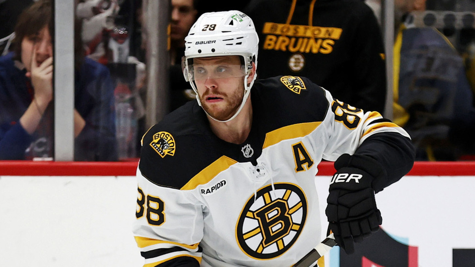 Off-ice 'mess' between Pastrnak and Marchand gets bad for Bruins ...