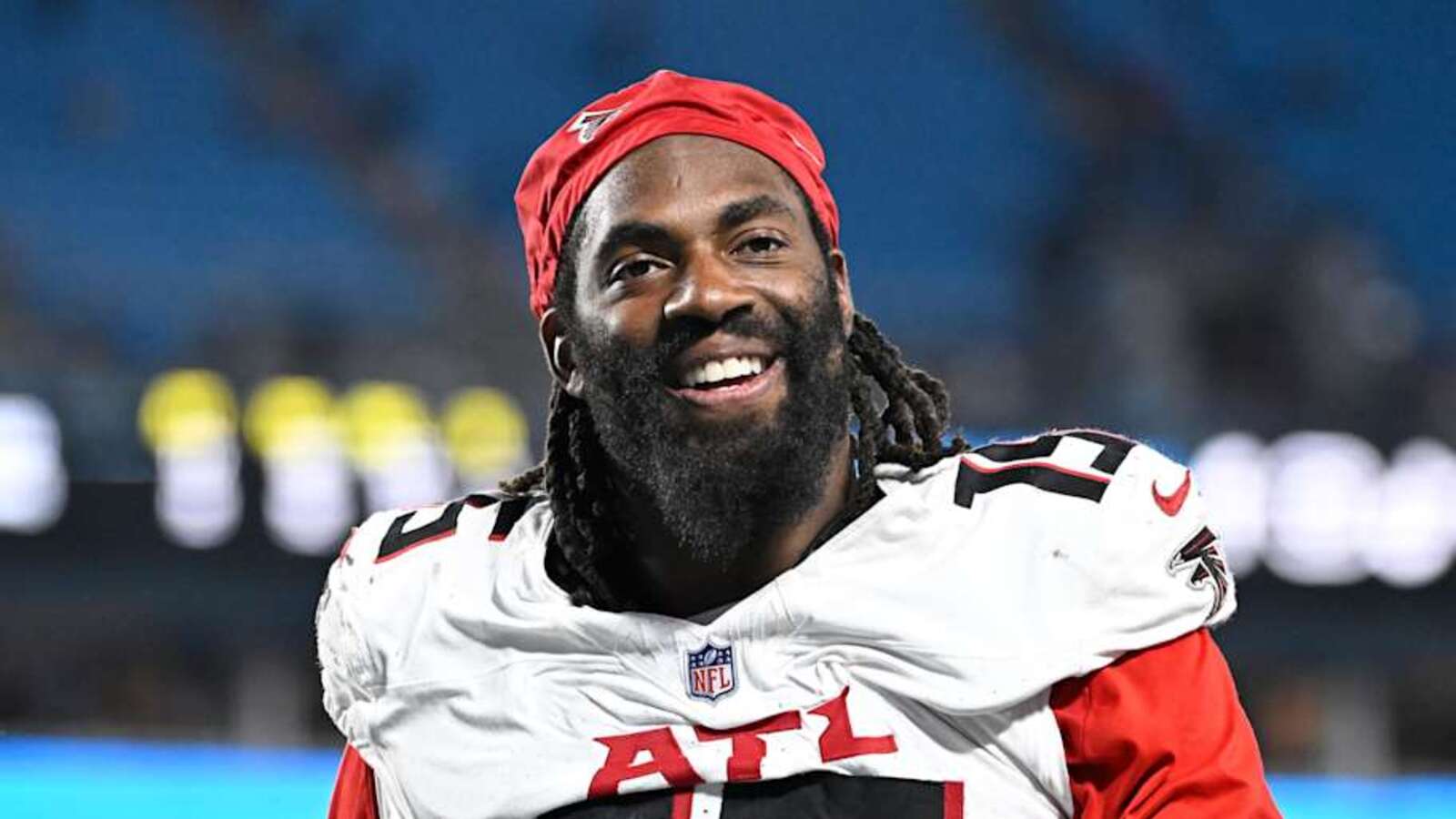 Report: Former Atlanta Falcons Edge to Sign Deal with Miami Dolphins ...