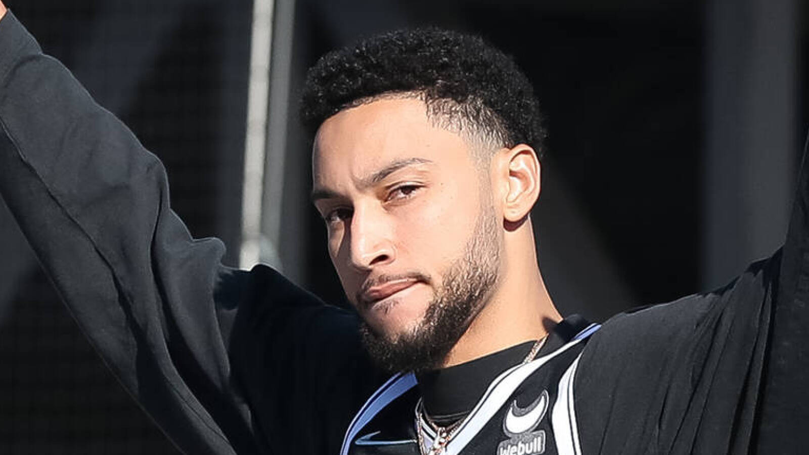 Simmons snaps back in response to viral airball clip | Yardbarker