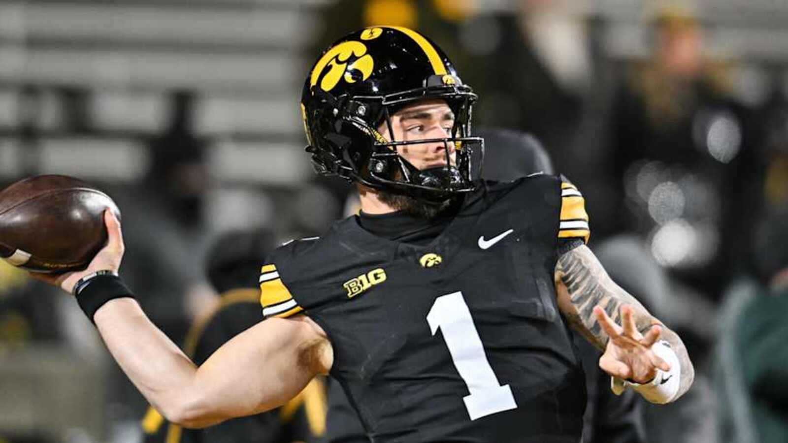 Iowa Hawkeyes QB Makes Bold Statement About Future | Yardbarker