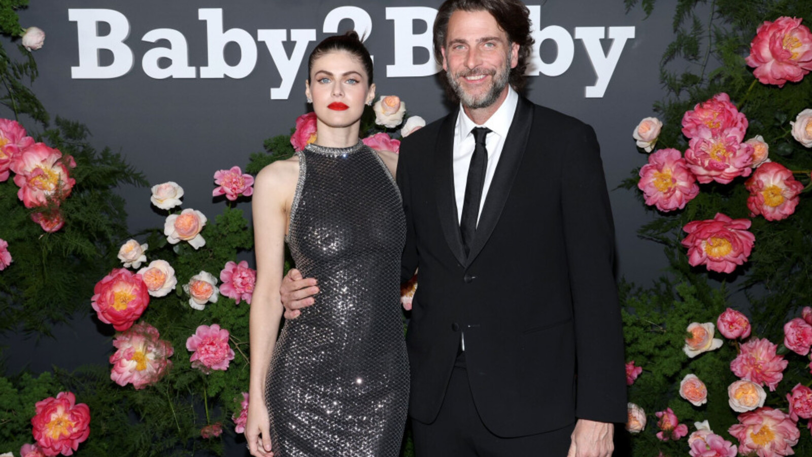 Alexandra Daddario and Andrew Form split | Yardbarker