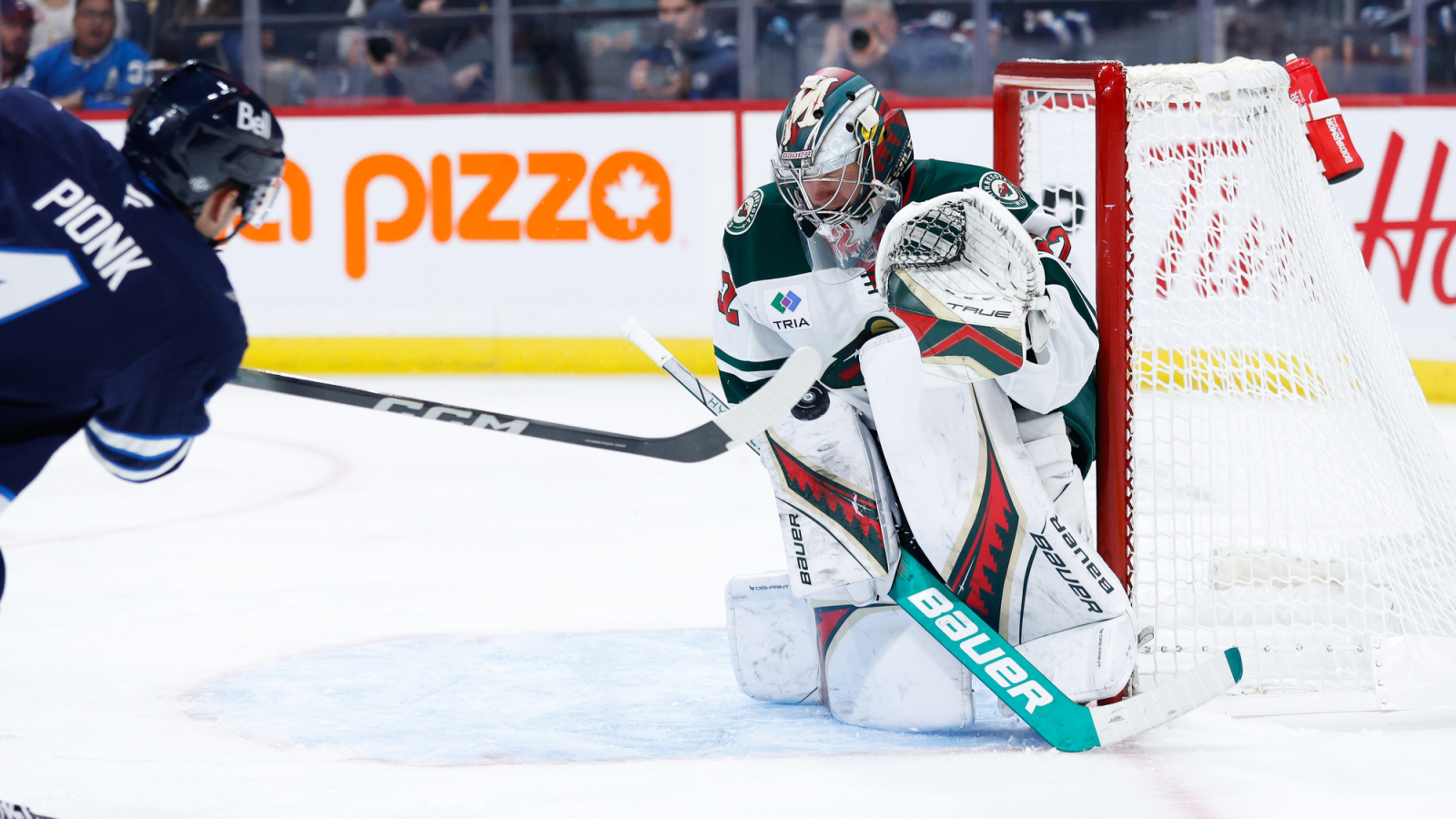 Filip Gustavsson's goalie goal embarrasses Auston Matthews & Connor ...