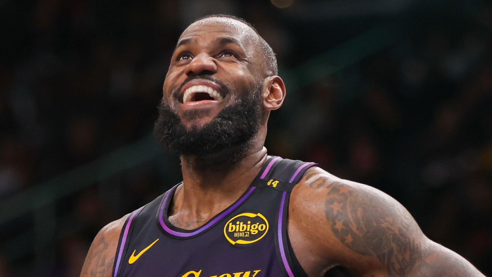 Warriors must avoid LeBron James trade at all costs | Yardbarker