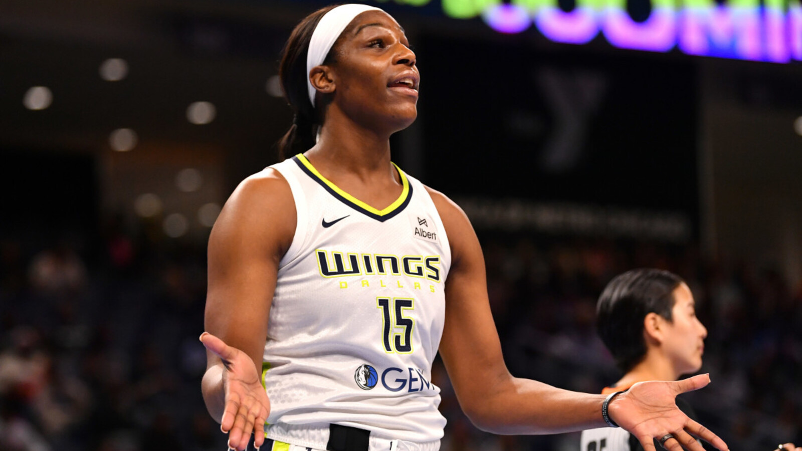 WNBA Team Releases 6-Foot-7 Veteran After Indiana Fever Game | Yardbarker