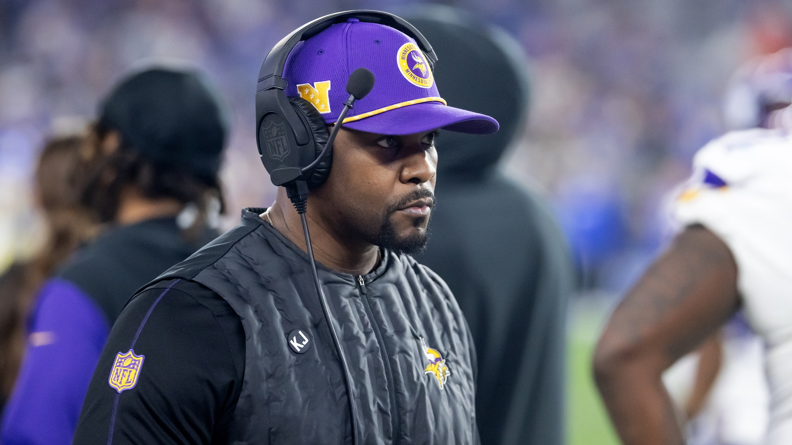 Vikings’ ‘No. 1 Priority’ Will Be Retaining DC Brian Flores | Yardbarker