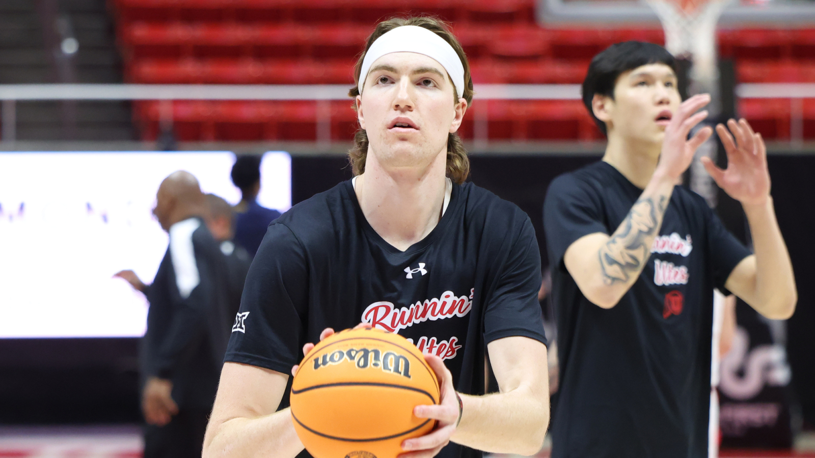 Grizzlies sign two Lawson Lovering, Tyler Burton to camp deals | Yardbarker