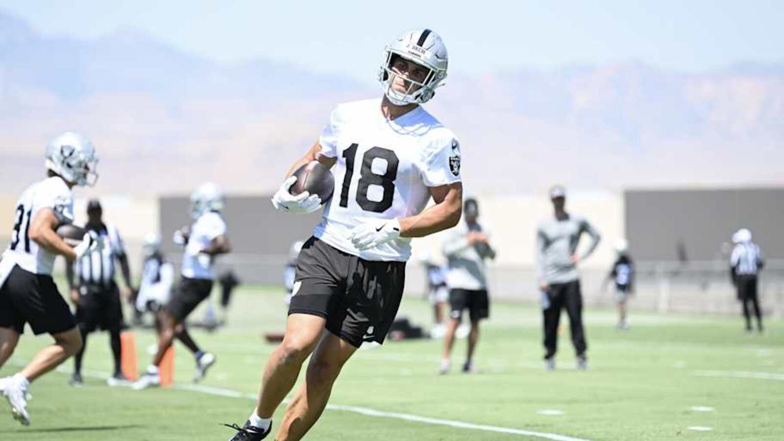 Insider Still Has Questions for Raiders' Wide Receiving Core | Yardbarker