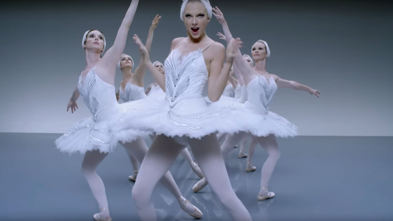 A cut above: Hit songs that have been certified diamond | Yardbarker