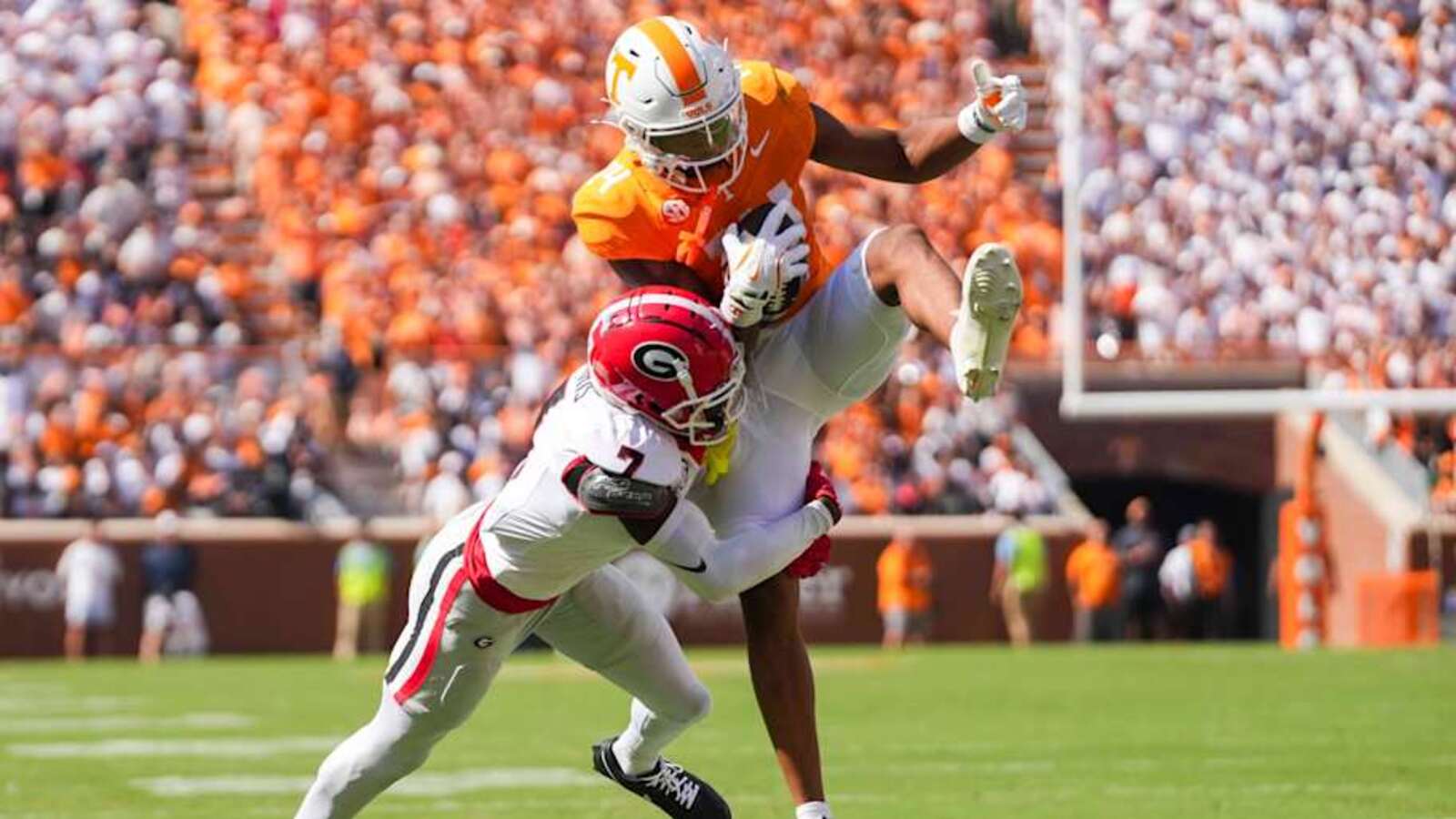 Georgia Bulldogs Defensive Back Plans to Enter NCAA Transfer Portal ...
