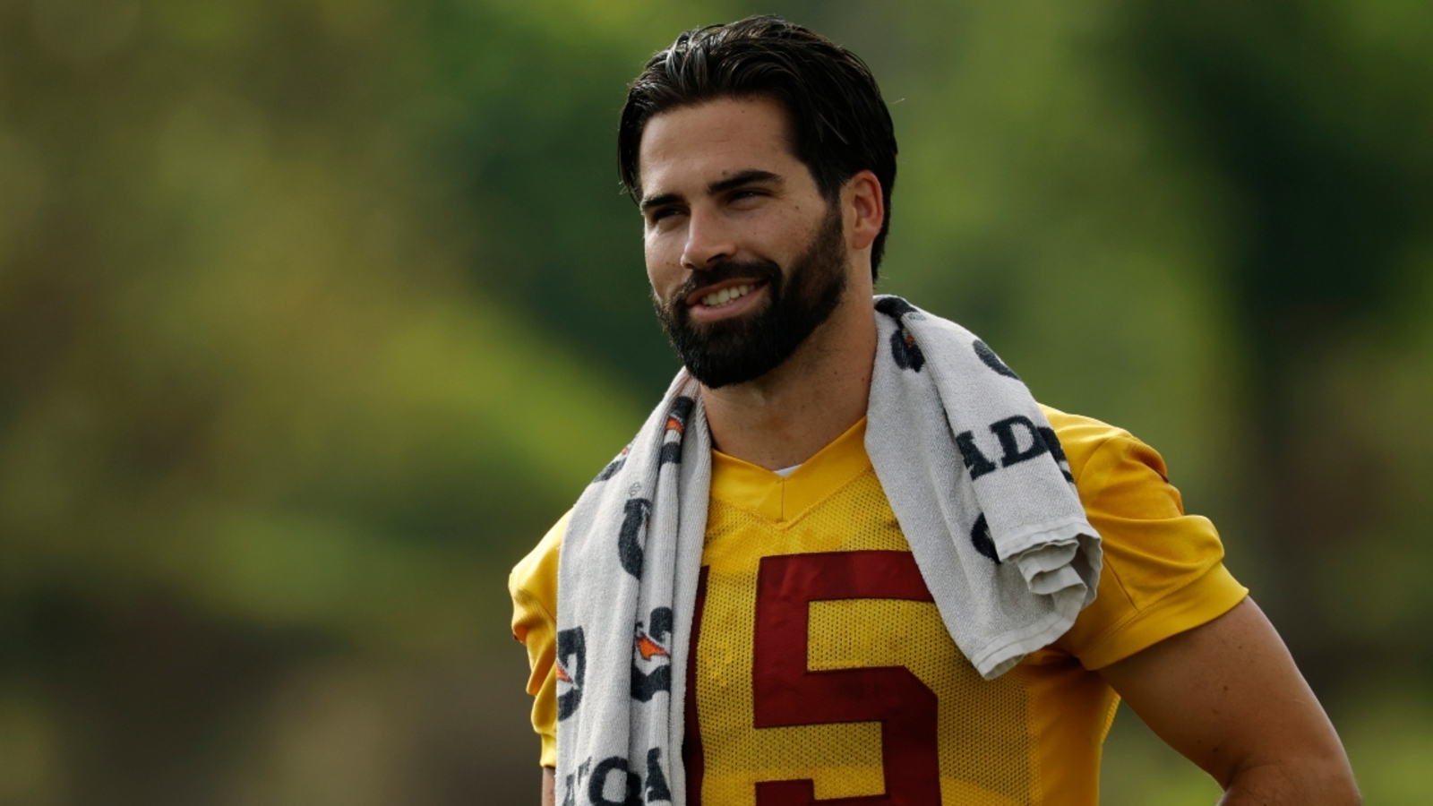 Report: Washington Commanders re-signing Sam Hartman to practice squad ...