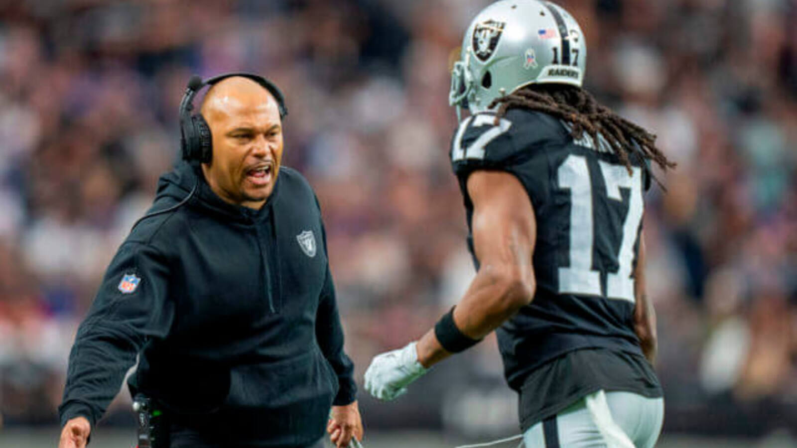 Davante Adams Lobbied For Mark Davis To Promote Antonio Pierce | Yardbarker