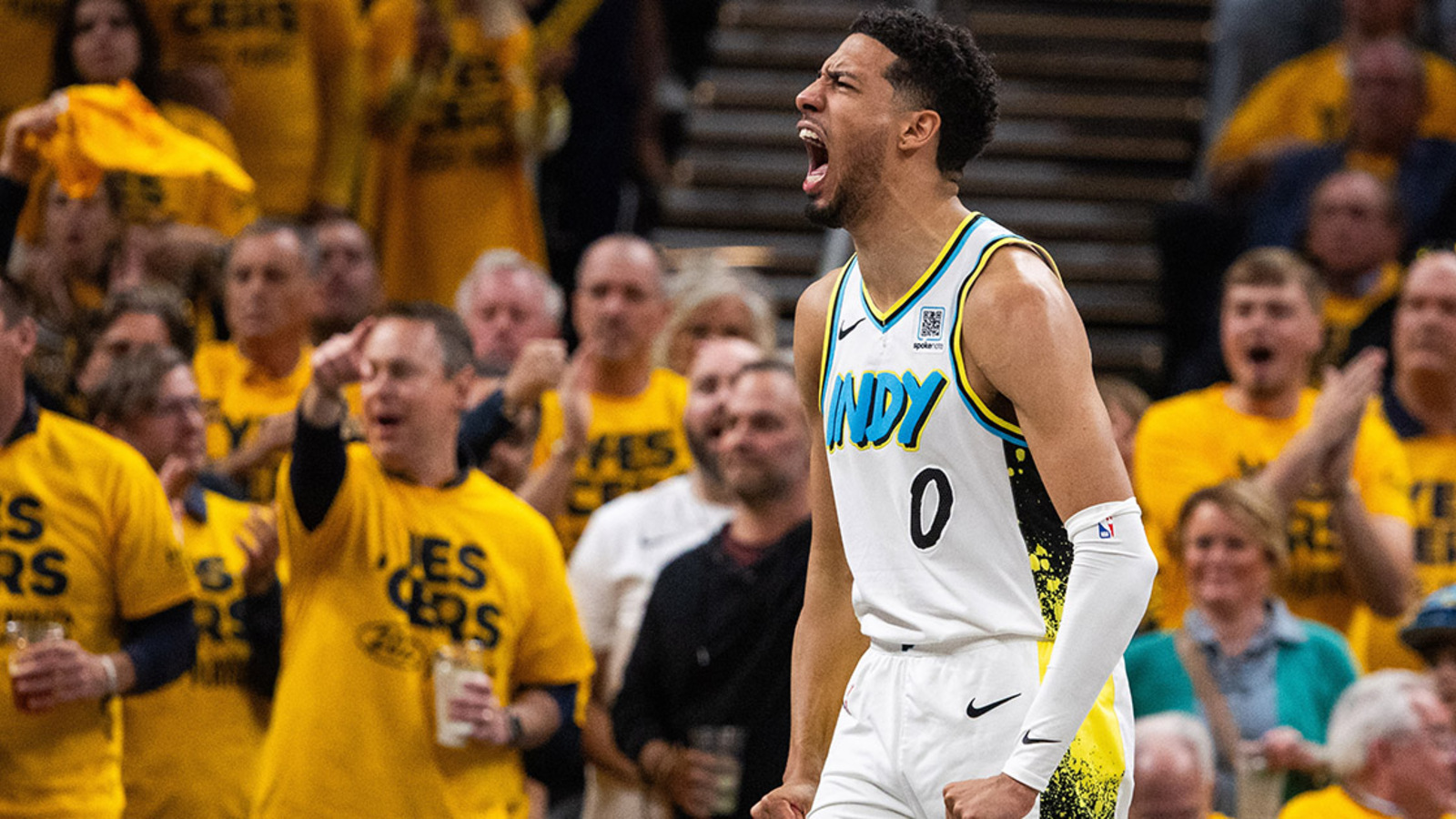 Tyrese Haliburton hits insane buzzer-beater, mimics Reggie Miller choke ...