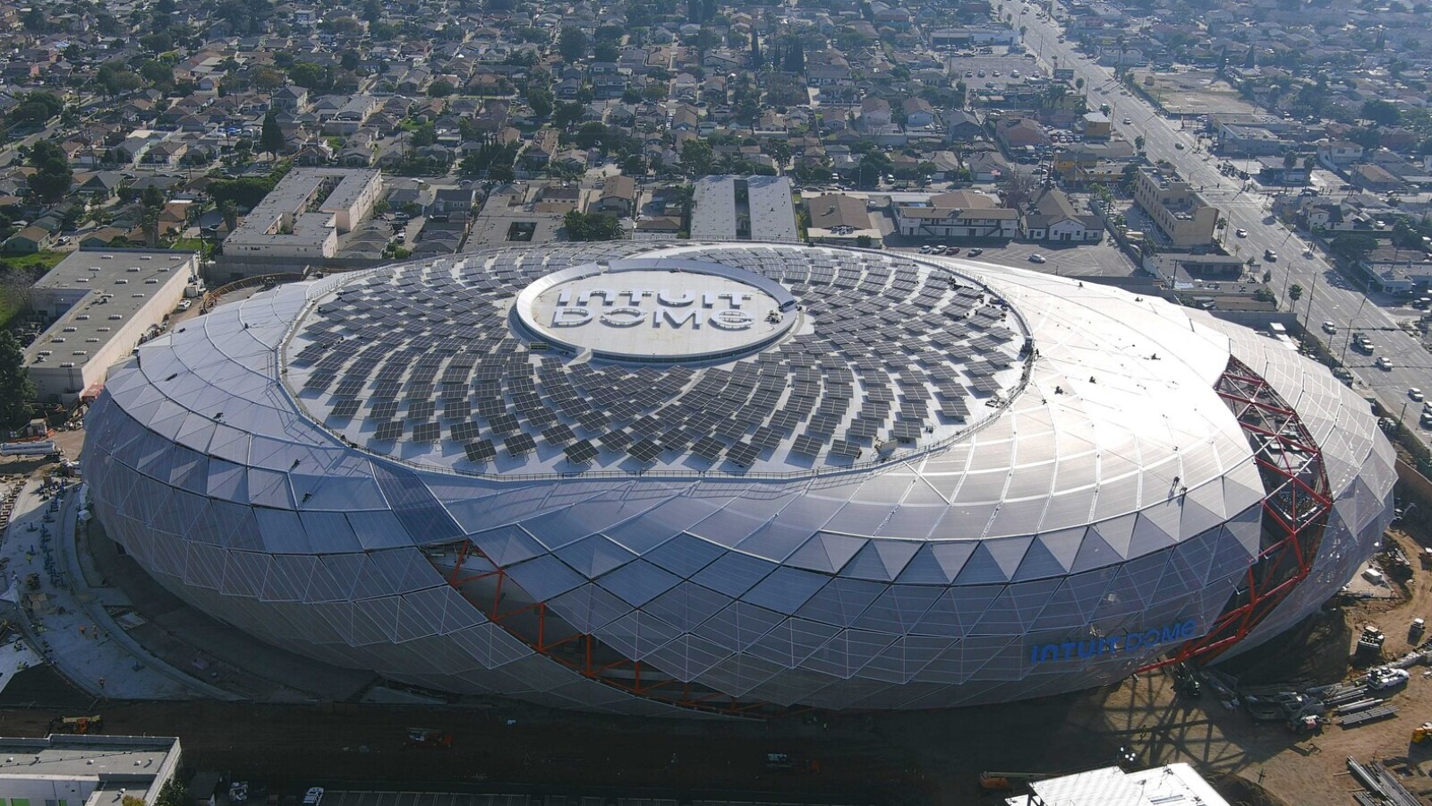 Technical issues delay Clippers' arena debut | Yardbarker