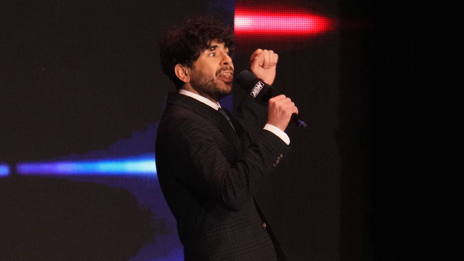 What AEW can do to draw more fans | Yardbarker