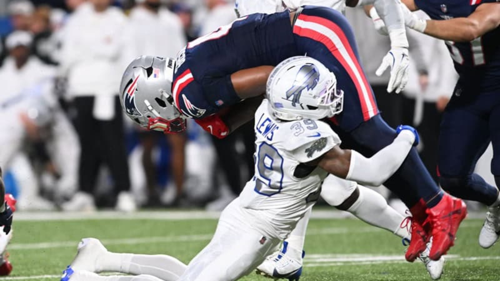 Linebacker Germaine Pratt Released By Las Vegas Raiders Following ...