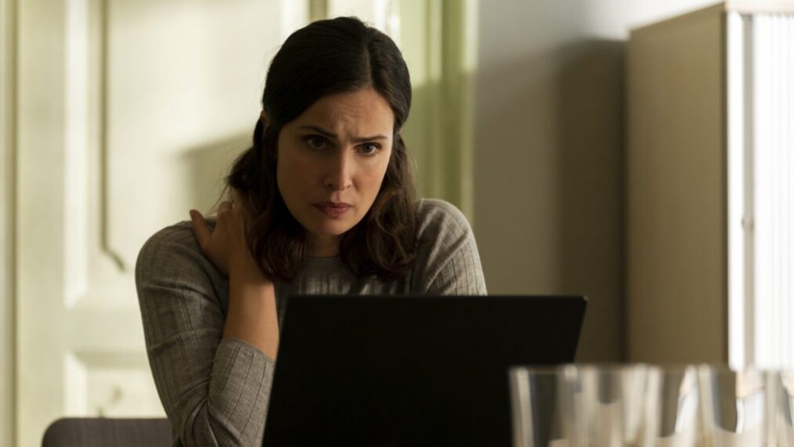 ‘FBI: International’: Heida Reed Leaving in Season 3 — How Will Jamie ...