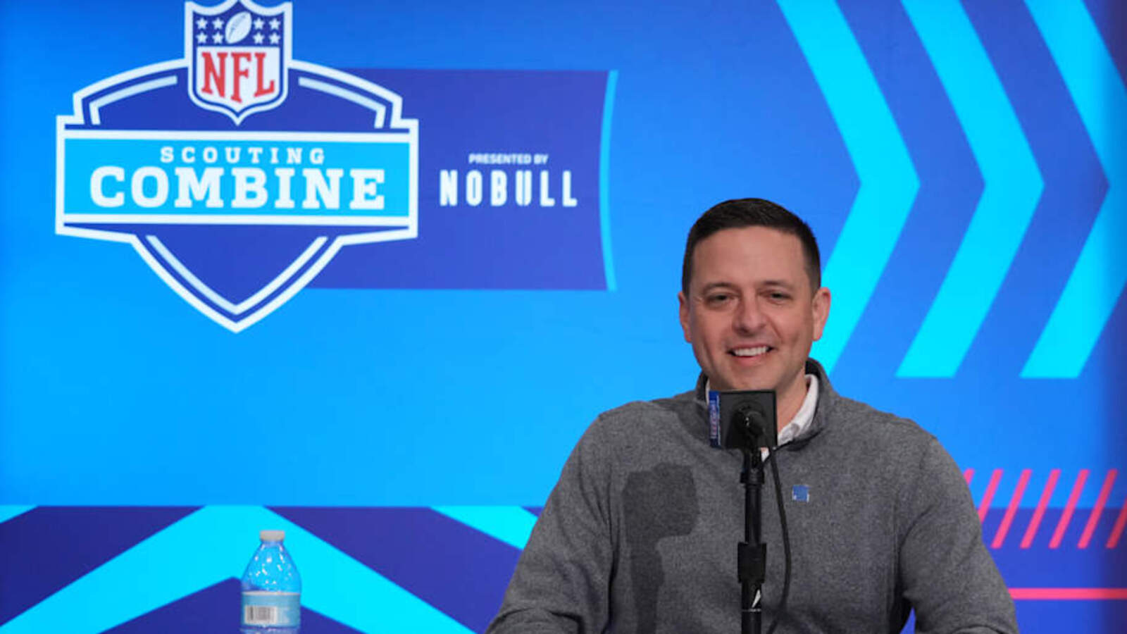 Anonymous NFL Scout Predicts Patriots' Number Four Pick | Yardbarker