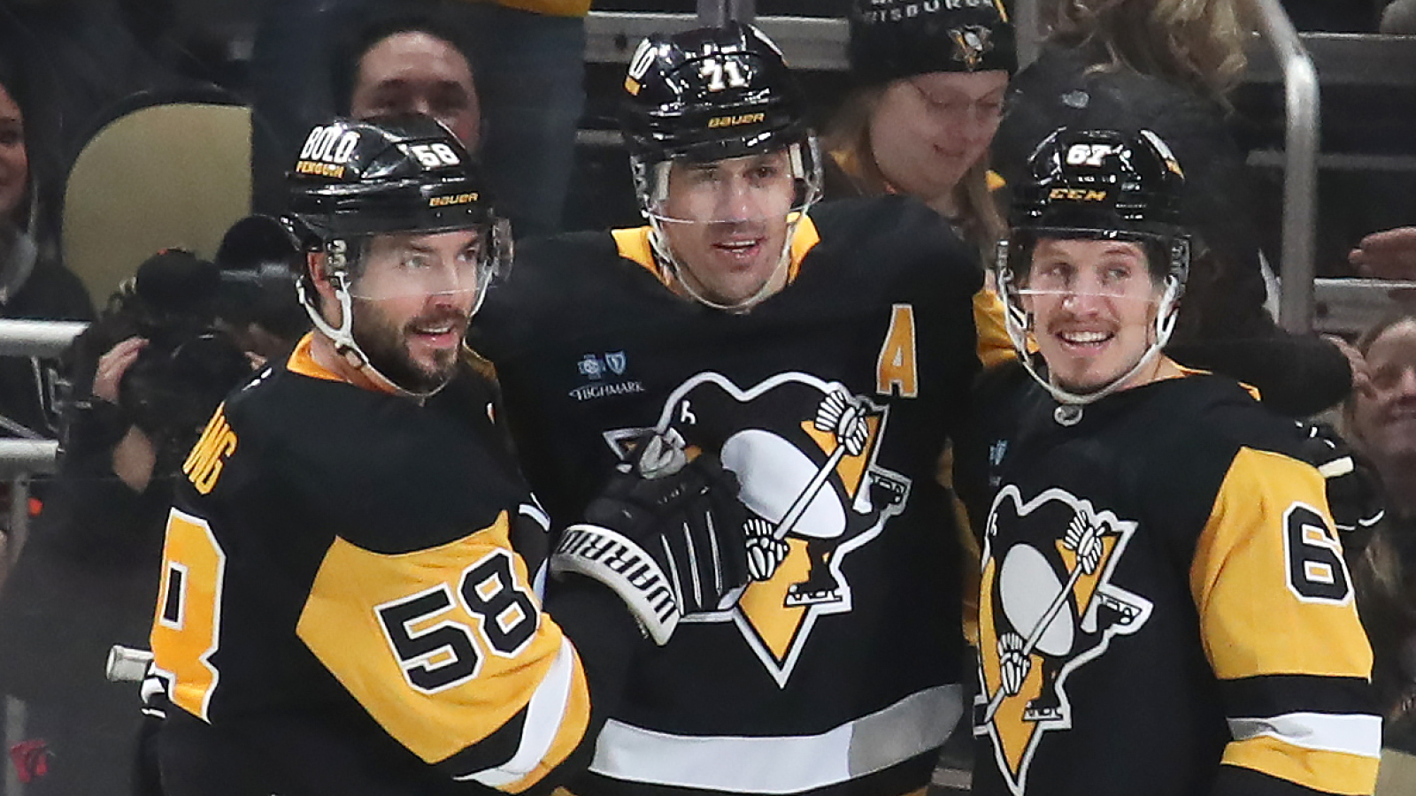 Watch: Penguins teammates set NHL record with OT winner | Yardbarker