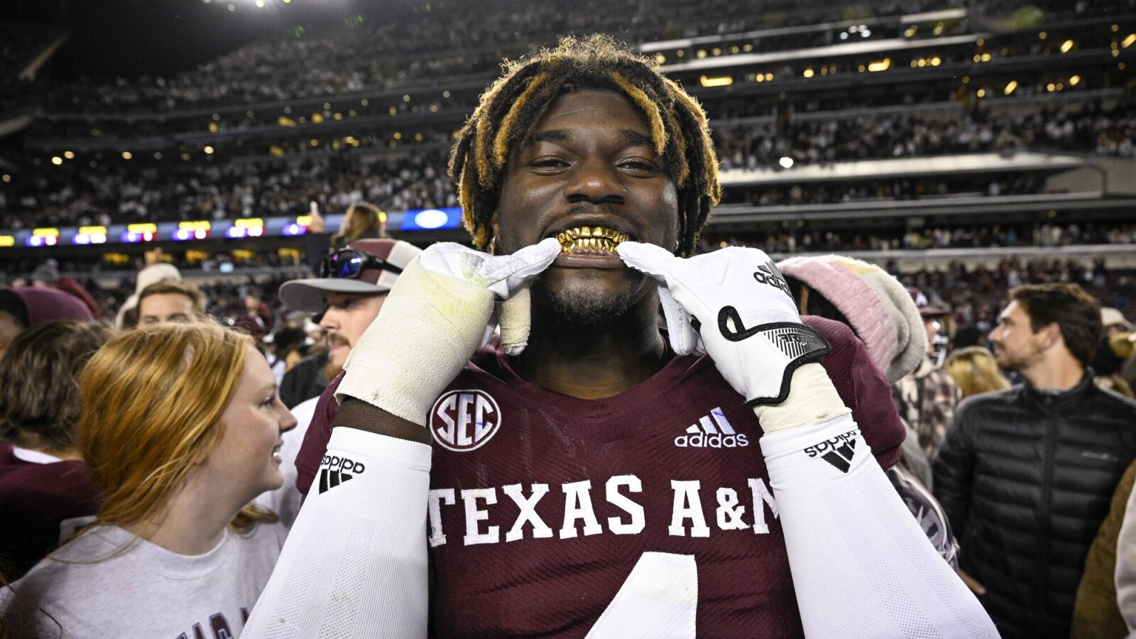 Texas A&M's Shemar Stewart dominates at NFL combine | Yardbarker