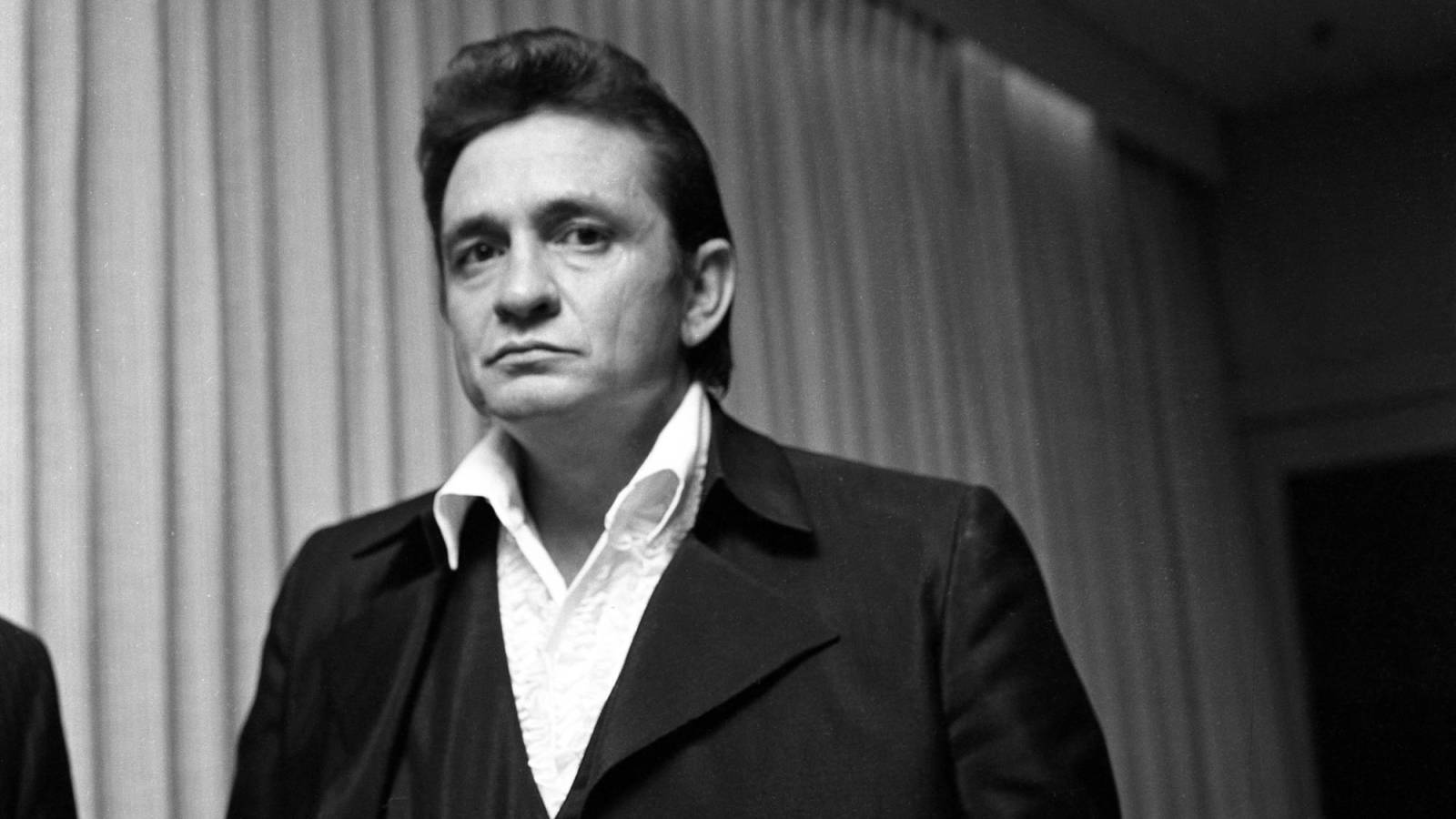 The best (and worst) signature looks of celebrities | Yardbarker