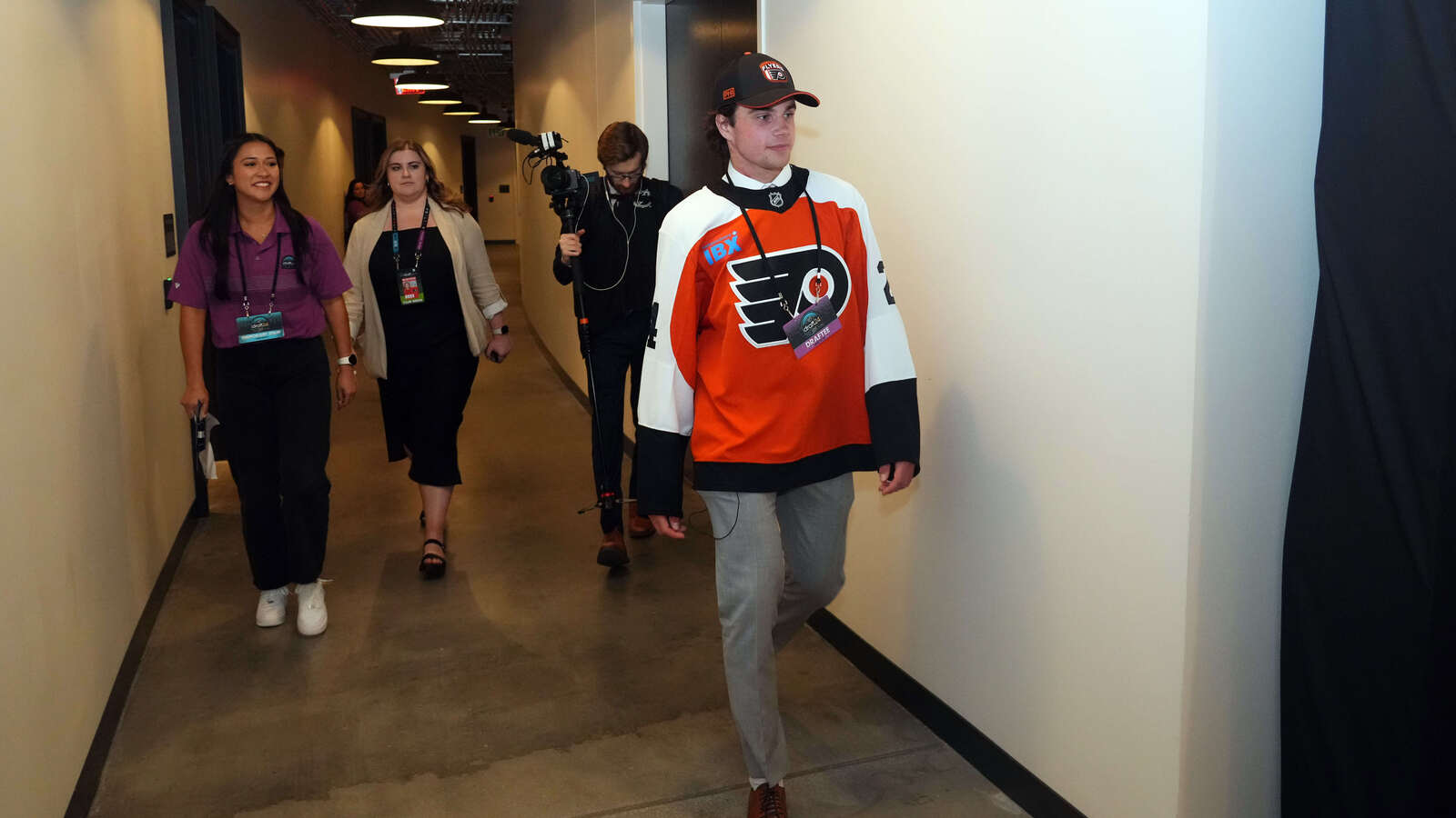 Flyers’ Jett Has Liftoff, Quickly Signs Entry-Level Contract | Yardbarker