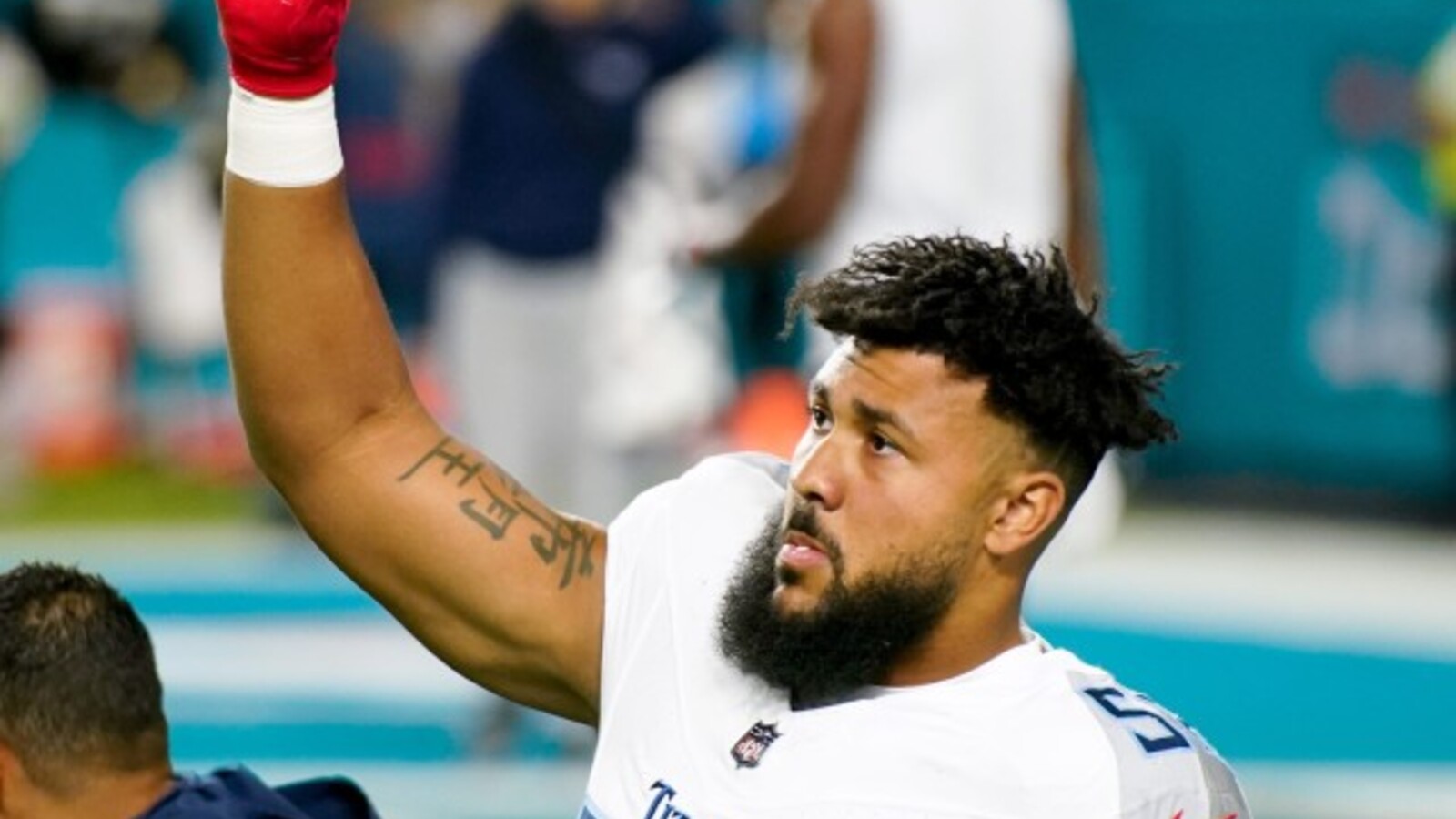 Harold Landry Named AFC Defensive Player of the Week After Three Sacks ...
