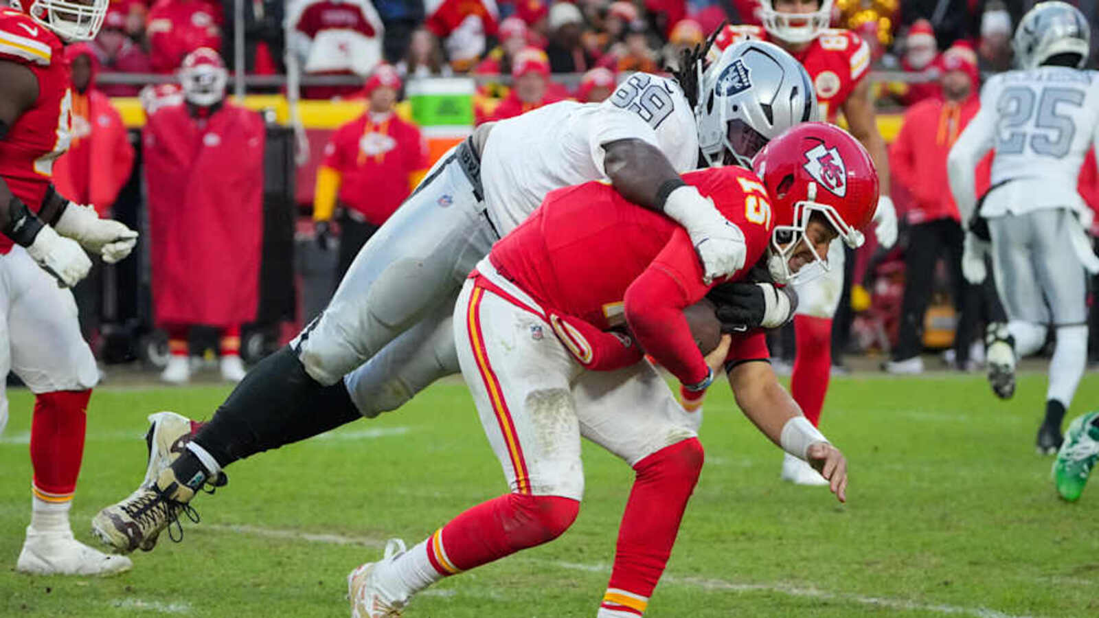 Big Noon Sunday: Why Chiefs Can’t Afford to Cram | Yardbarker