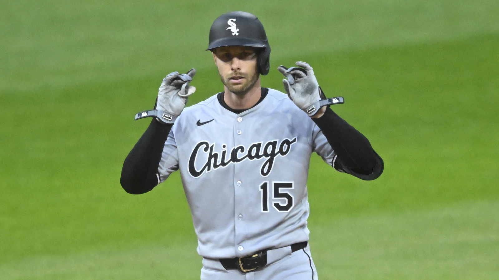 White Sox place outfielder on IL with meniscus tear | Yardbarker