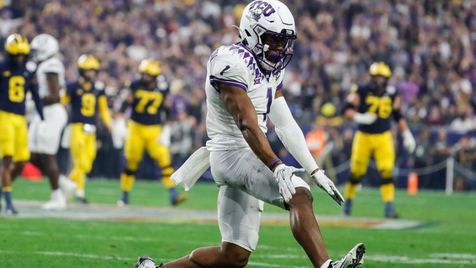 Can Rams Rookie CB Tre'Vius Hodges-Tomlinson Play Meaningful Snaps ...