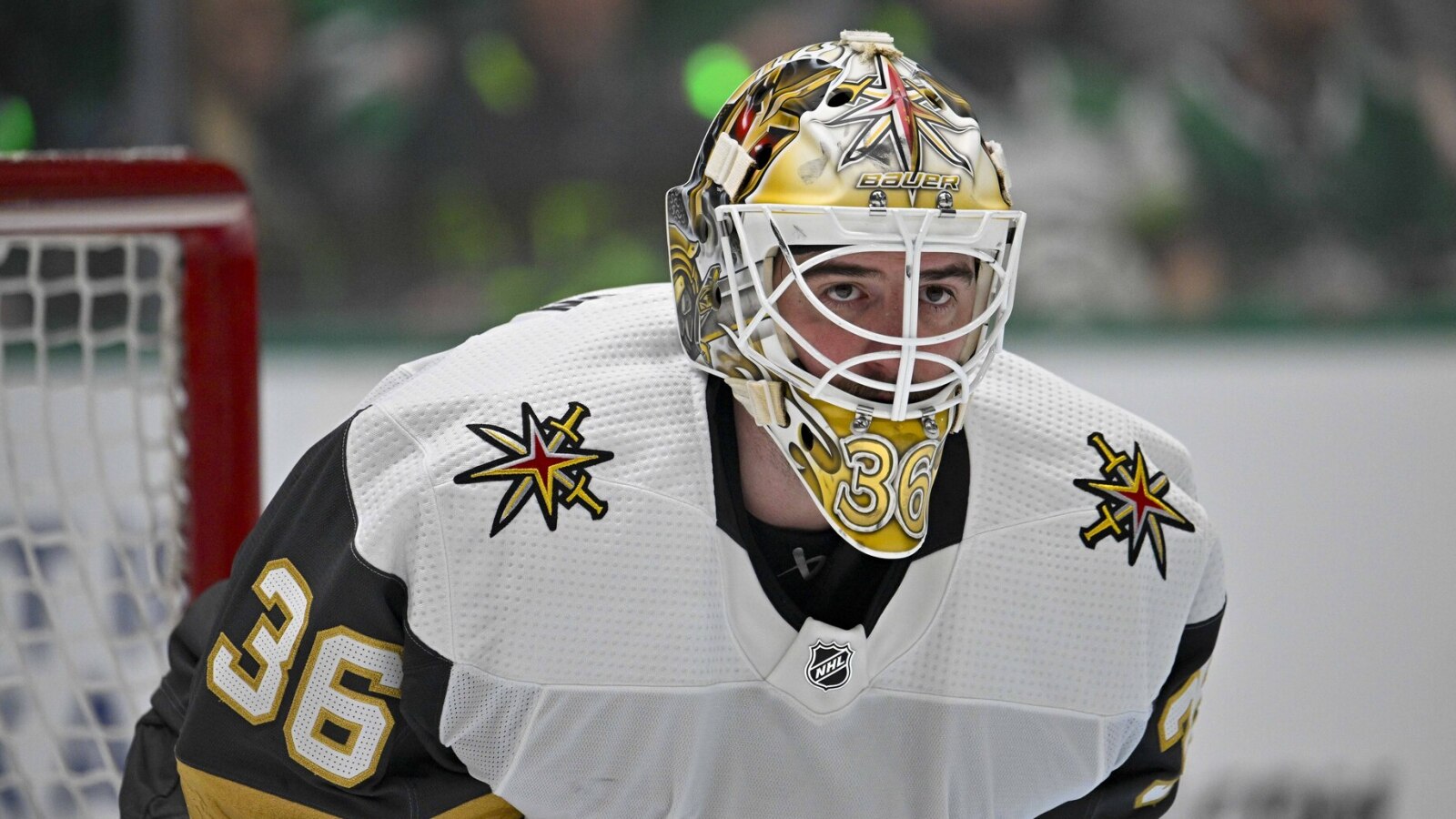 Golden Knights trade goalie during his autograph session | Yardbarker