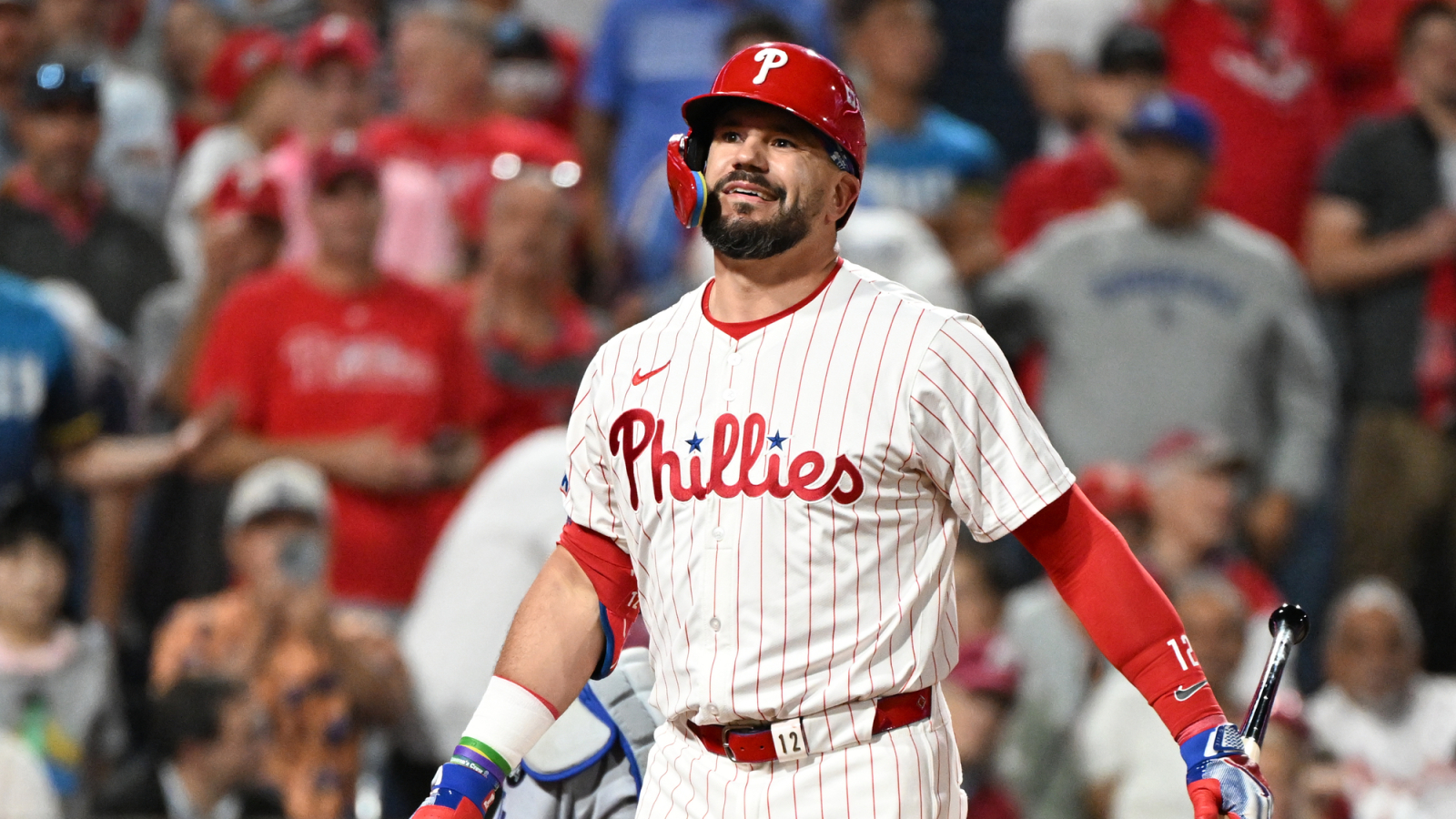 Kyle Schwarber Faces Phillies Exit as Philadelphia Gives Up After ...