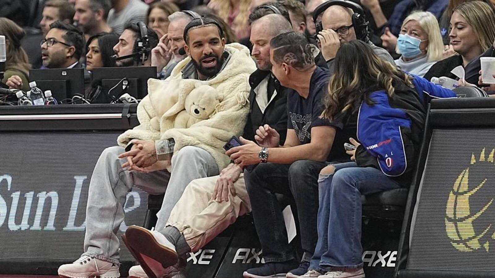 Buffalo Bills Catch Another Stray on Drake's New 'ICEMAN' Album ...