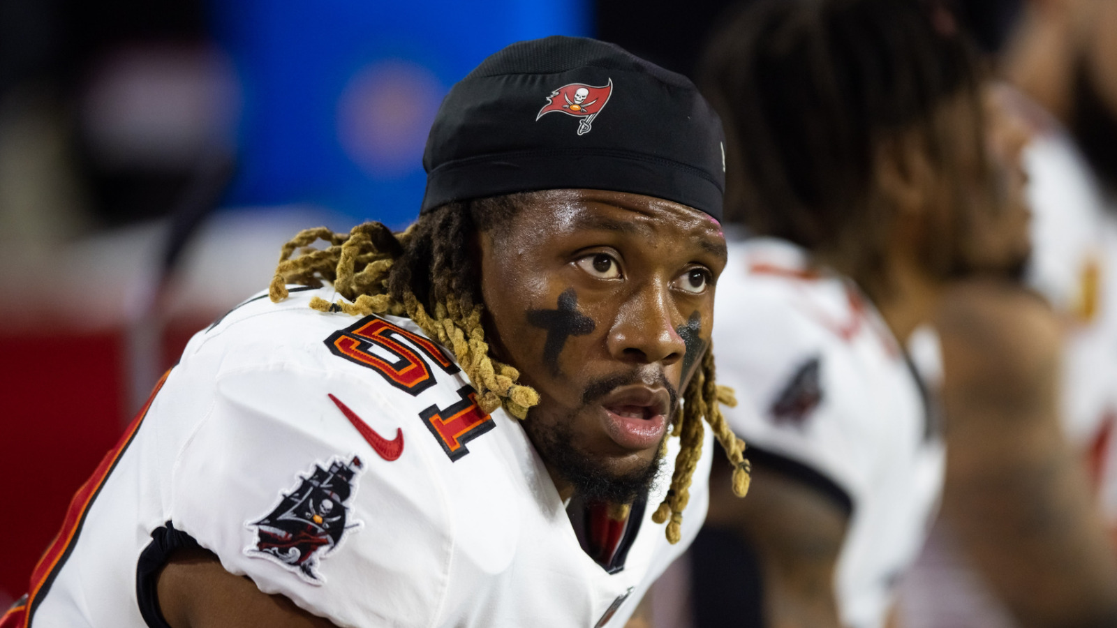 Watch: Buccaneers block a punt for a TD with a duck on the field ...