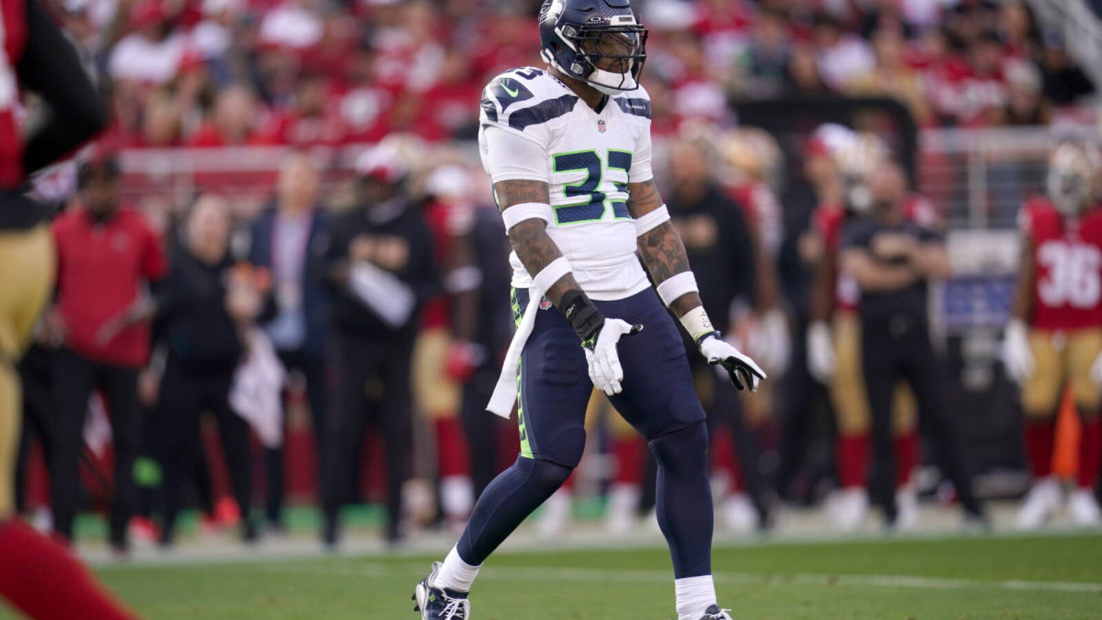 What the Titans signing free agent safety Jamal Adams means for Amani ...