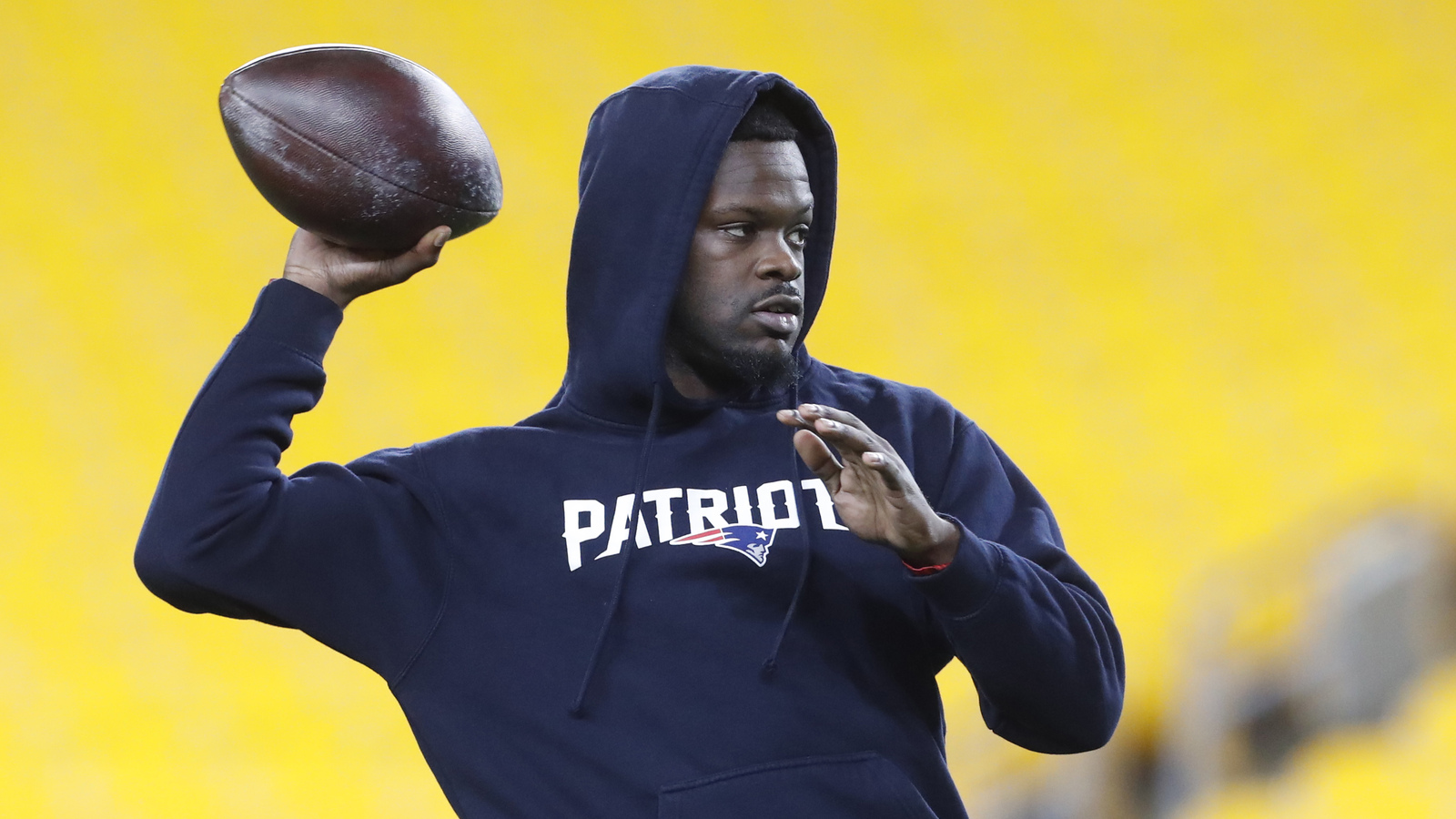 Patriots' Malik Signed by AFC Rival - Pats Tracker | Yardbarker