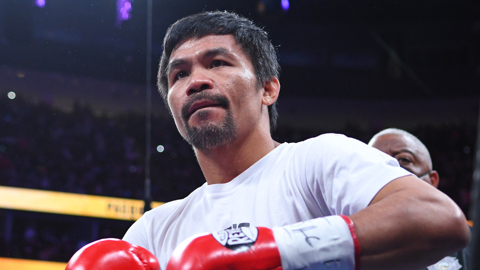 How Boxing Legend Manny Pacquiao Made His Way To Raiders HQ | Yardbarker