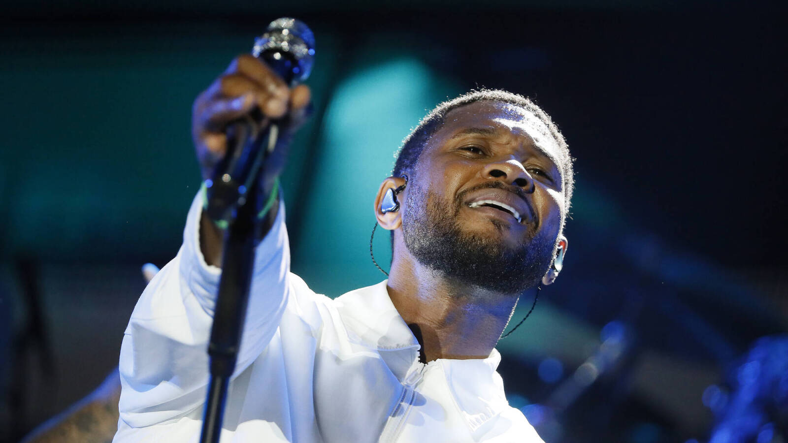 All is fair in love: 25 romantic R&B classics | Yardbarker
