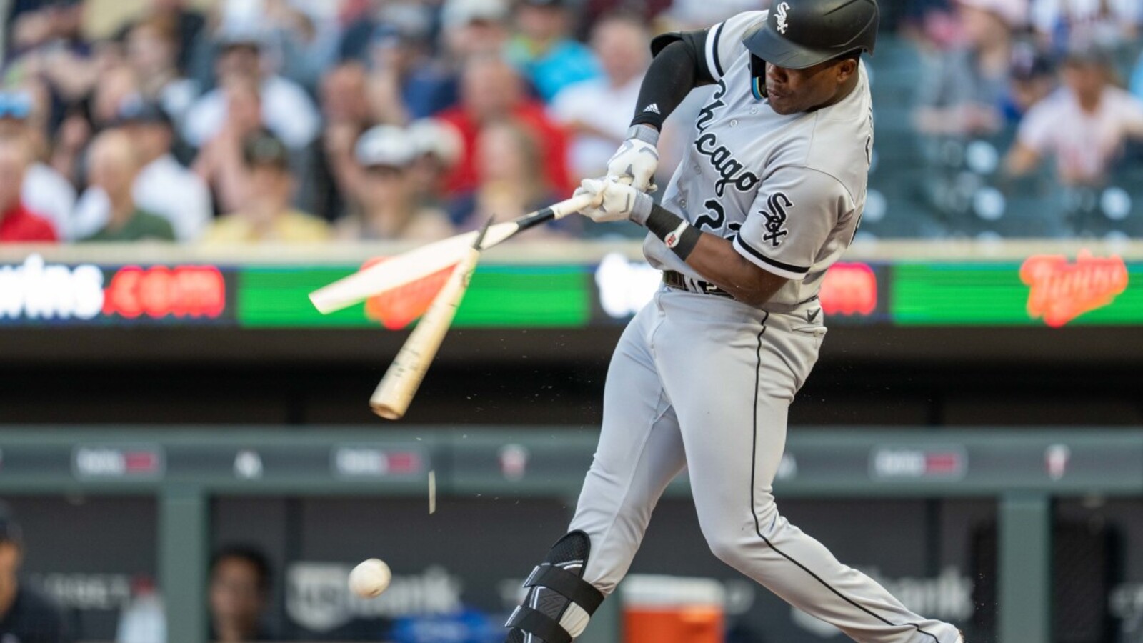 Oscar Colas Joins White Sox with Andrew Benintendi Injured | Yardbarker