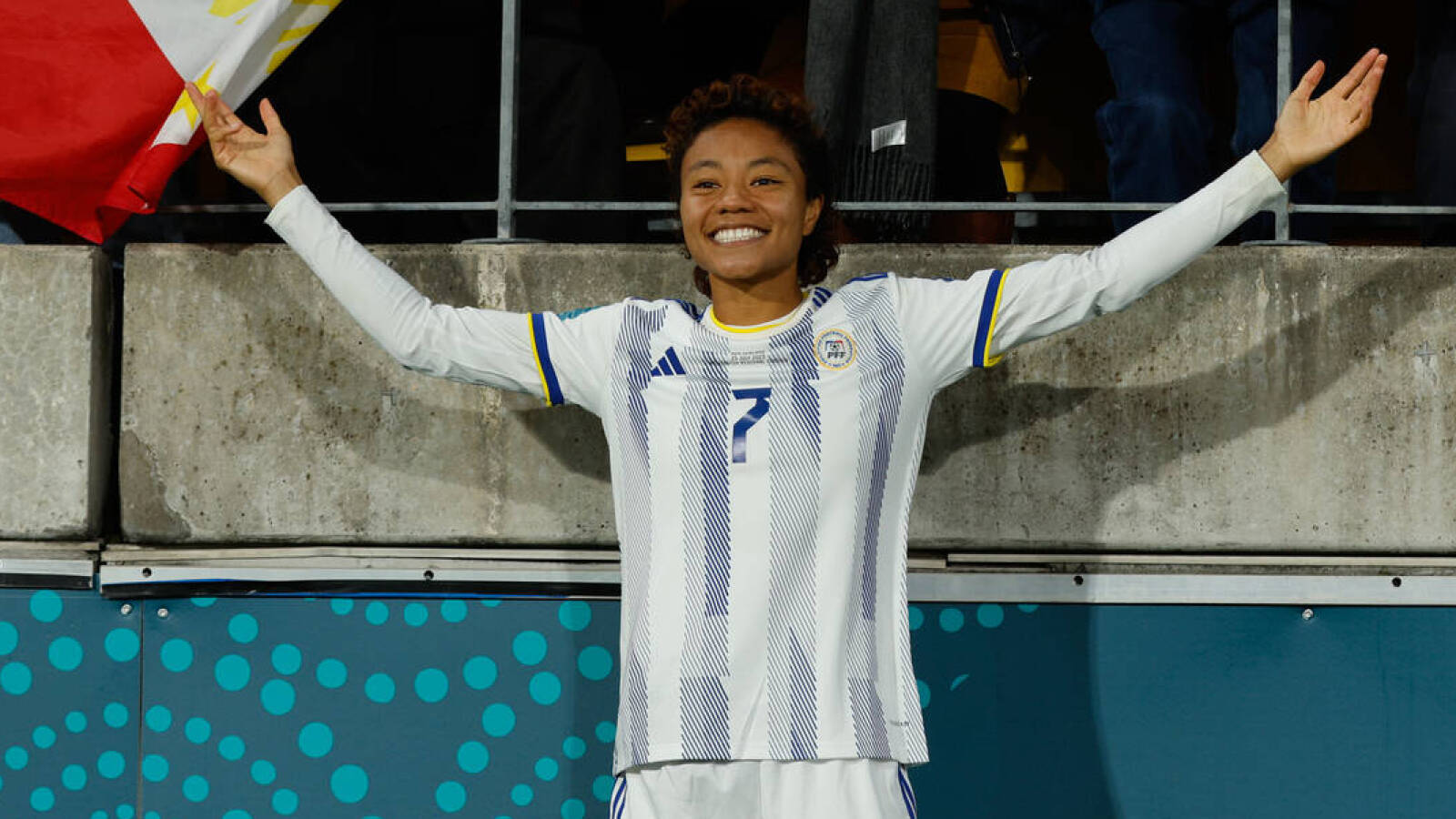 Philippines women make history with stunning World Cup win | Yardbarker